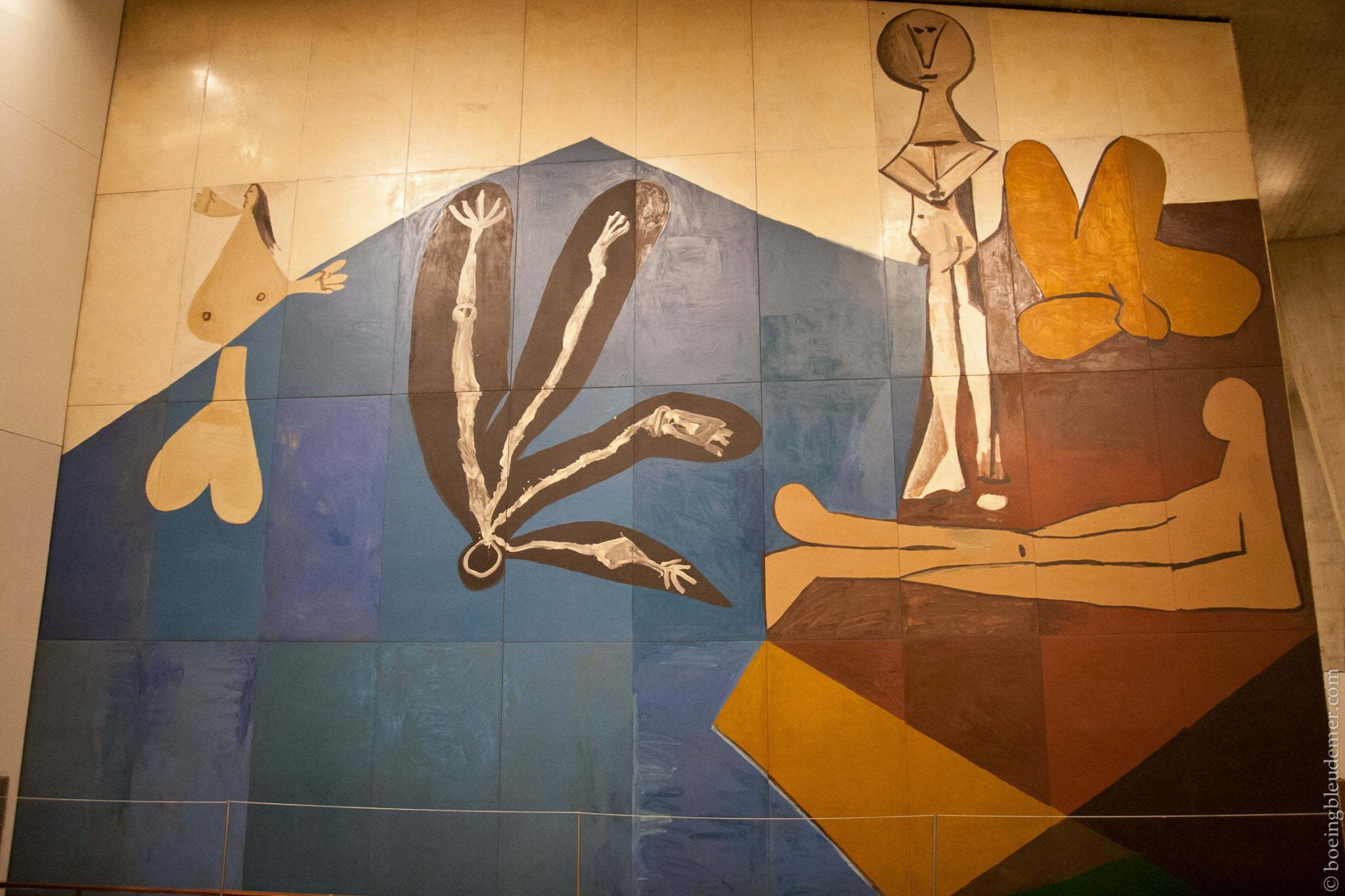 La maison de l’UNESCO à Paris – Sur un Boeing Bleu de Mer